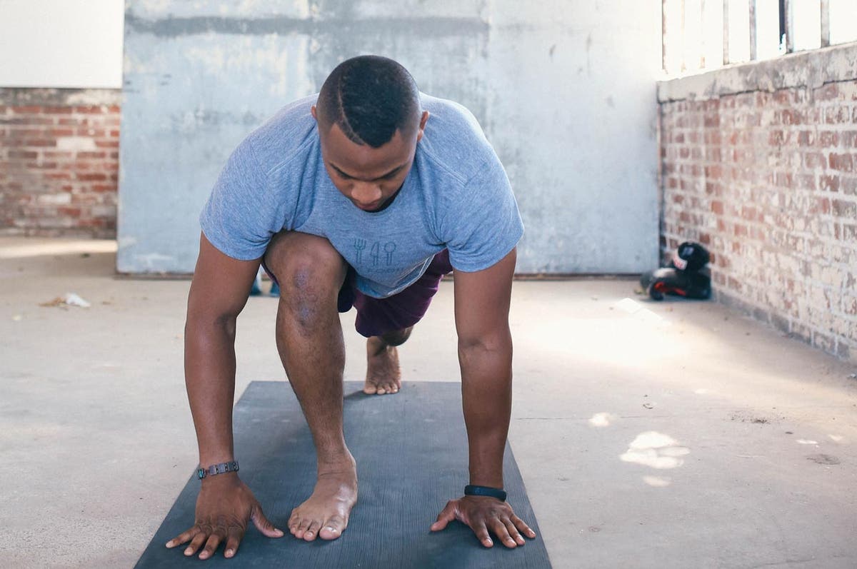 3 Must-Do Yoga Poses for Every Runner