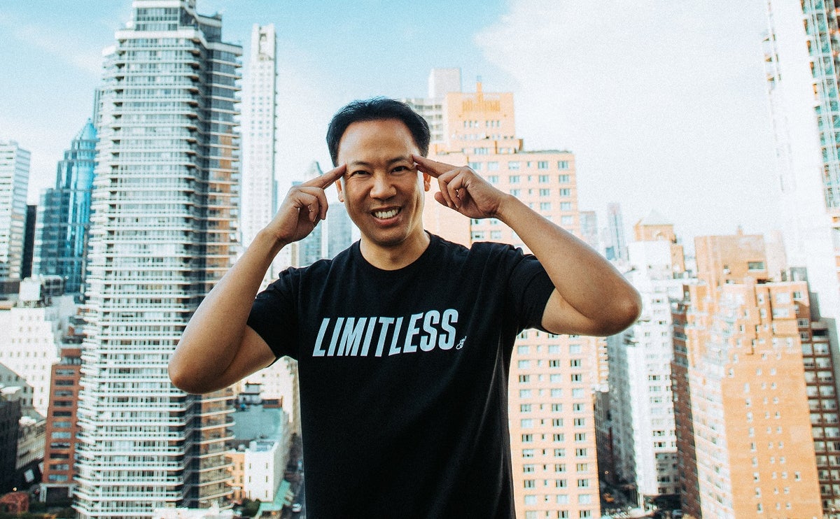 Jim Kwik Unlocks Your Potential in Uncertain Times, with “Limitless”